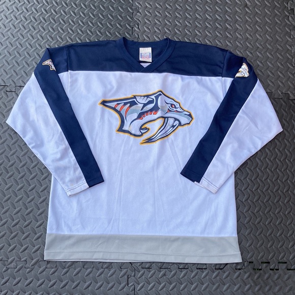 off the Bench | Shirts | Vintage Predators Throwback Mens Jersey Size M ...